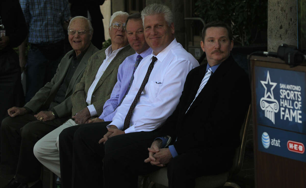 S.A. Sports Hall of Fame profile: Stan Albeck