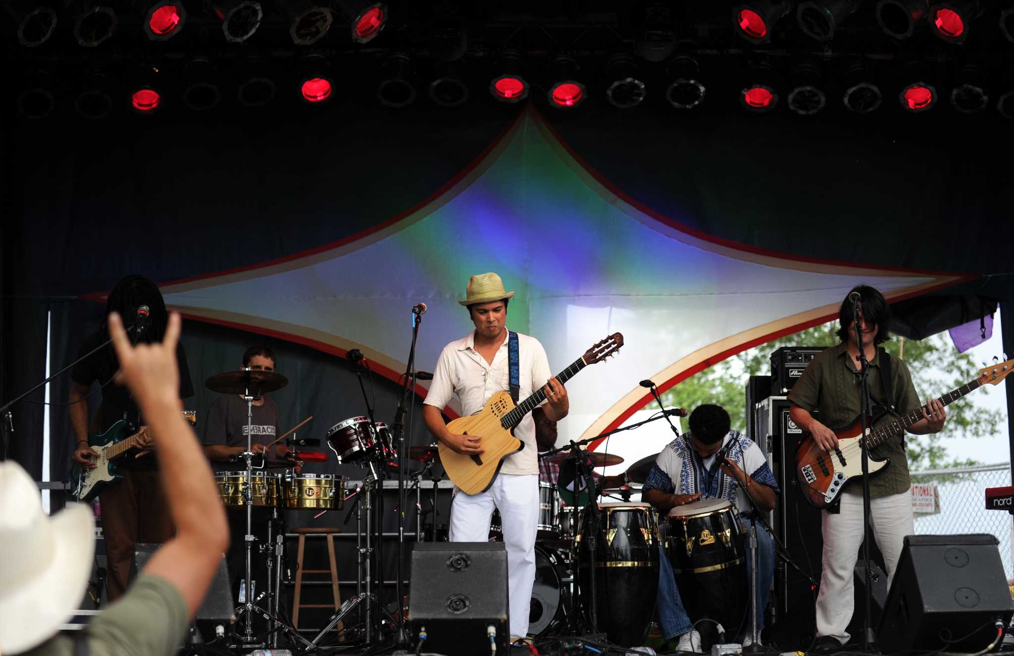 Rick Reyes to release solo debut, play Bridgeport show