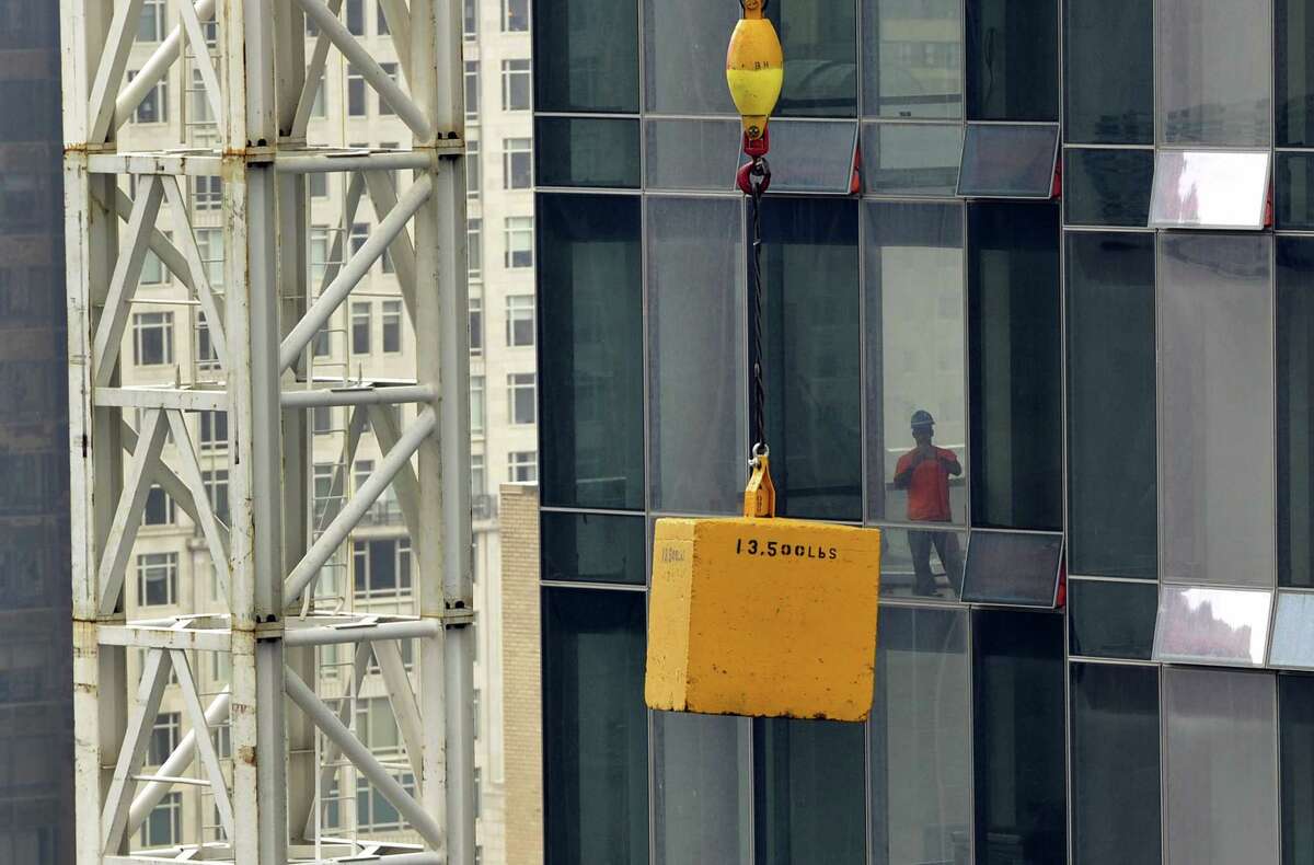 Crane malfunctions