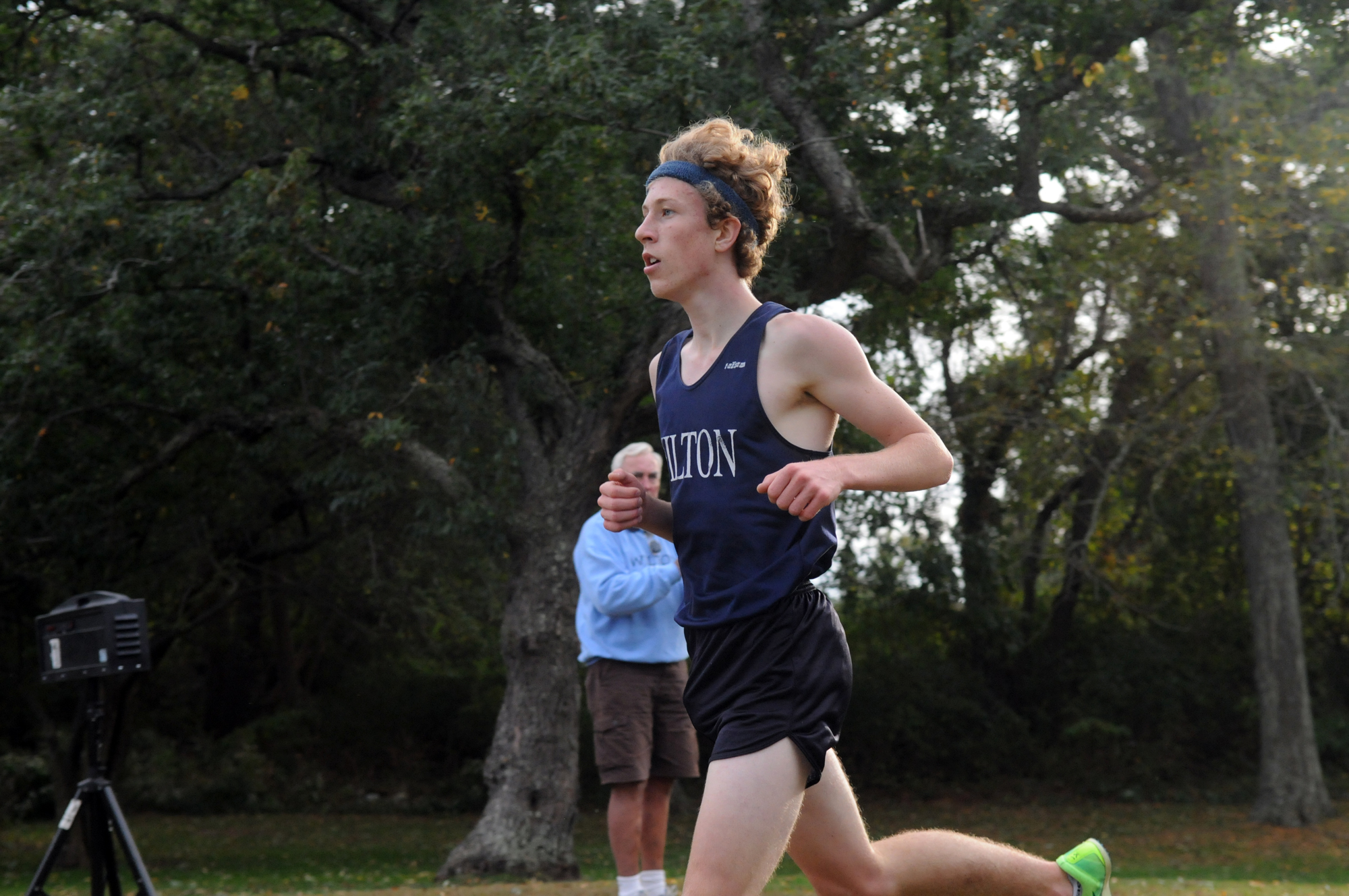 Darien boys cross country team turns back Greenwich and more