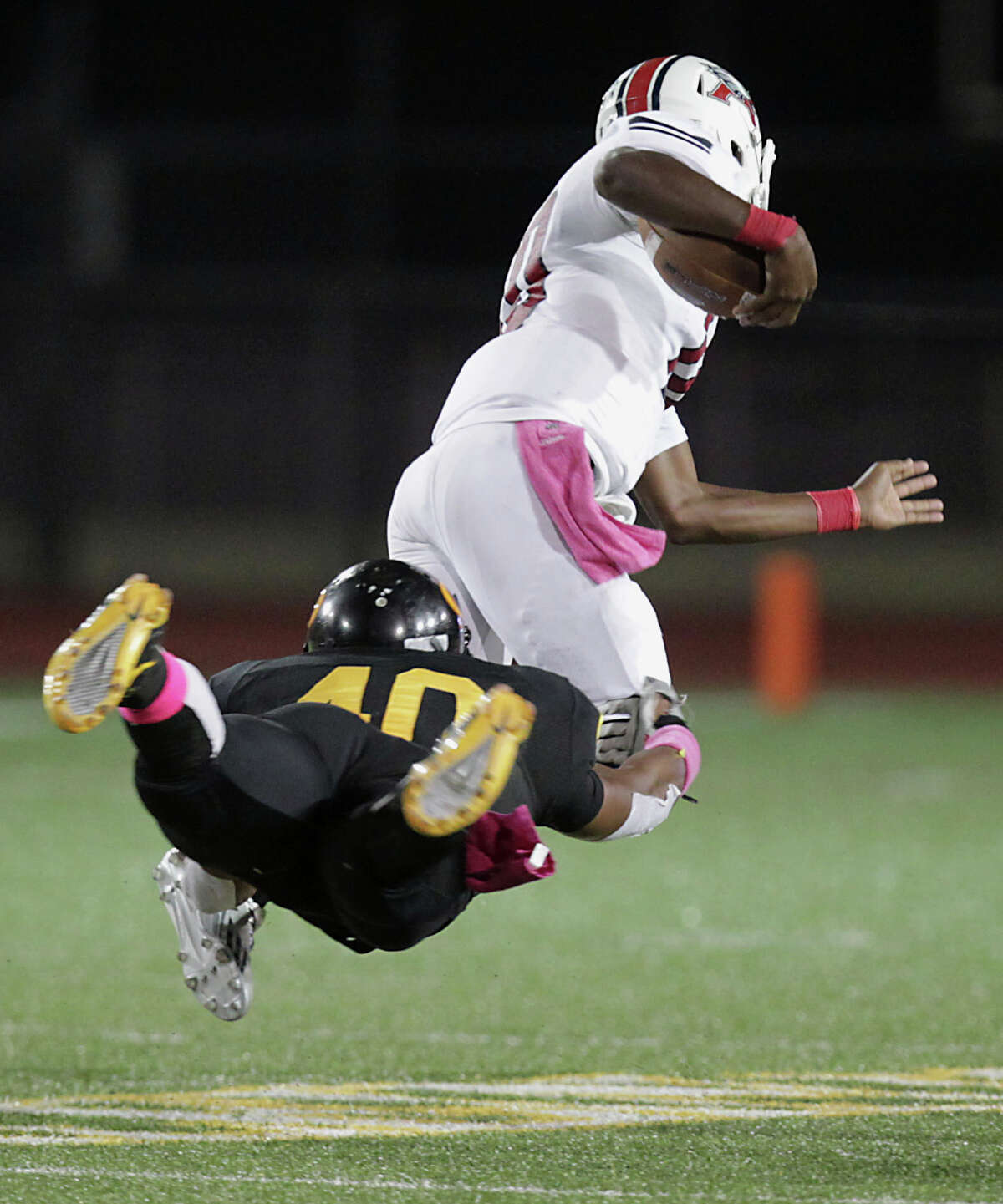 George Ranch remains undefeated with win over Angleton