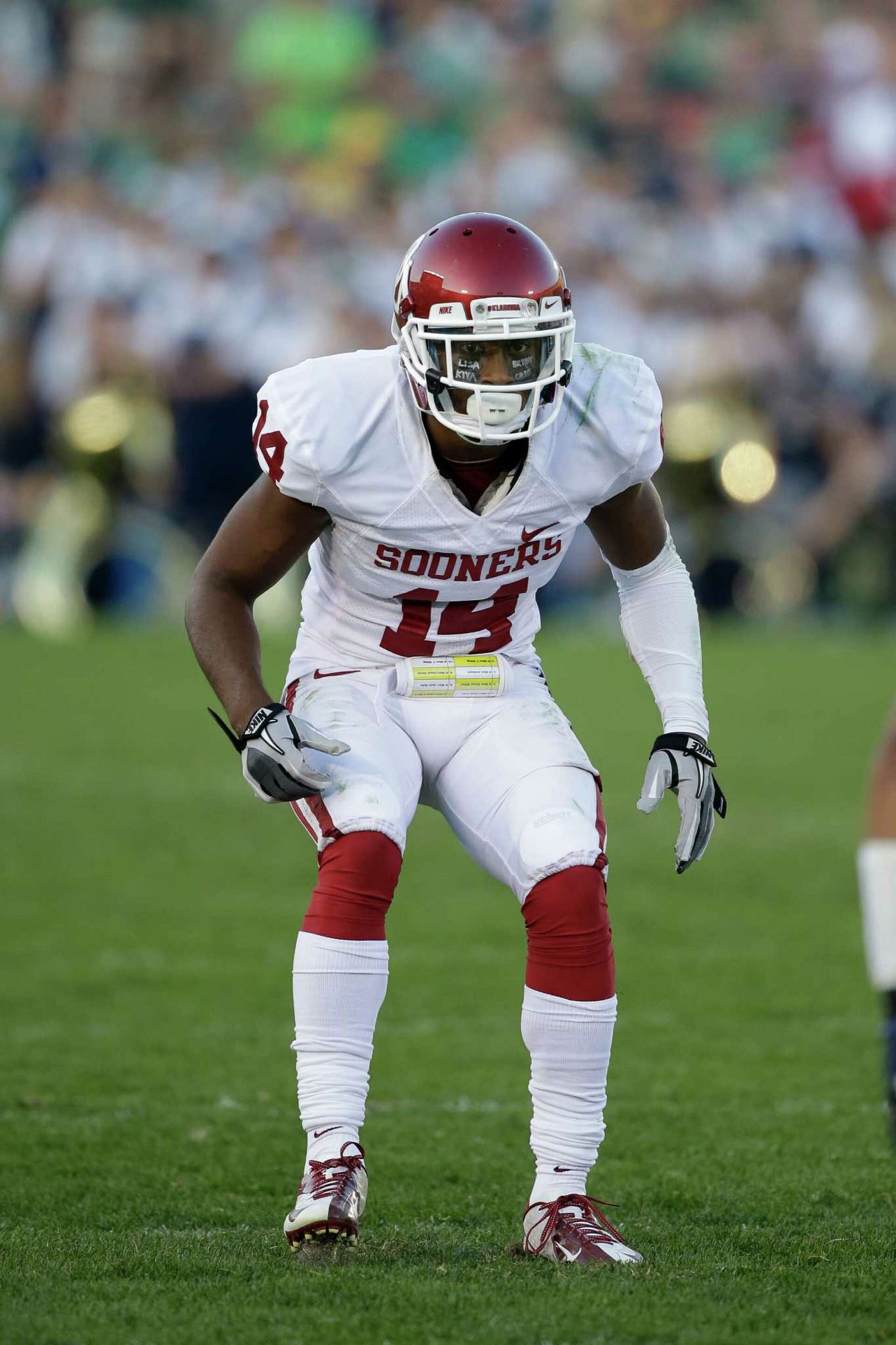 Sizing up Texas-Oklahoma football matchup