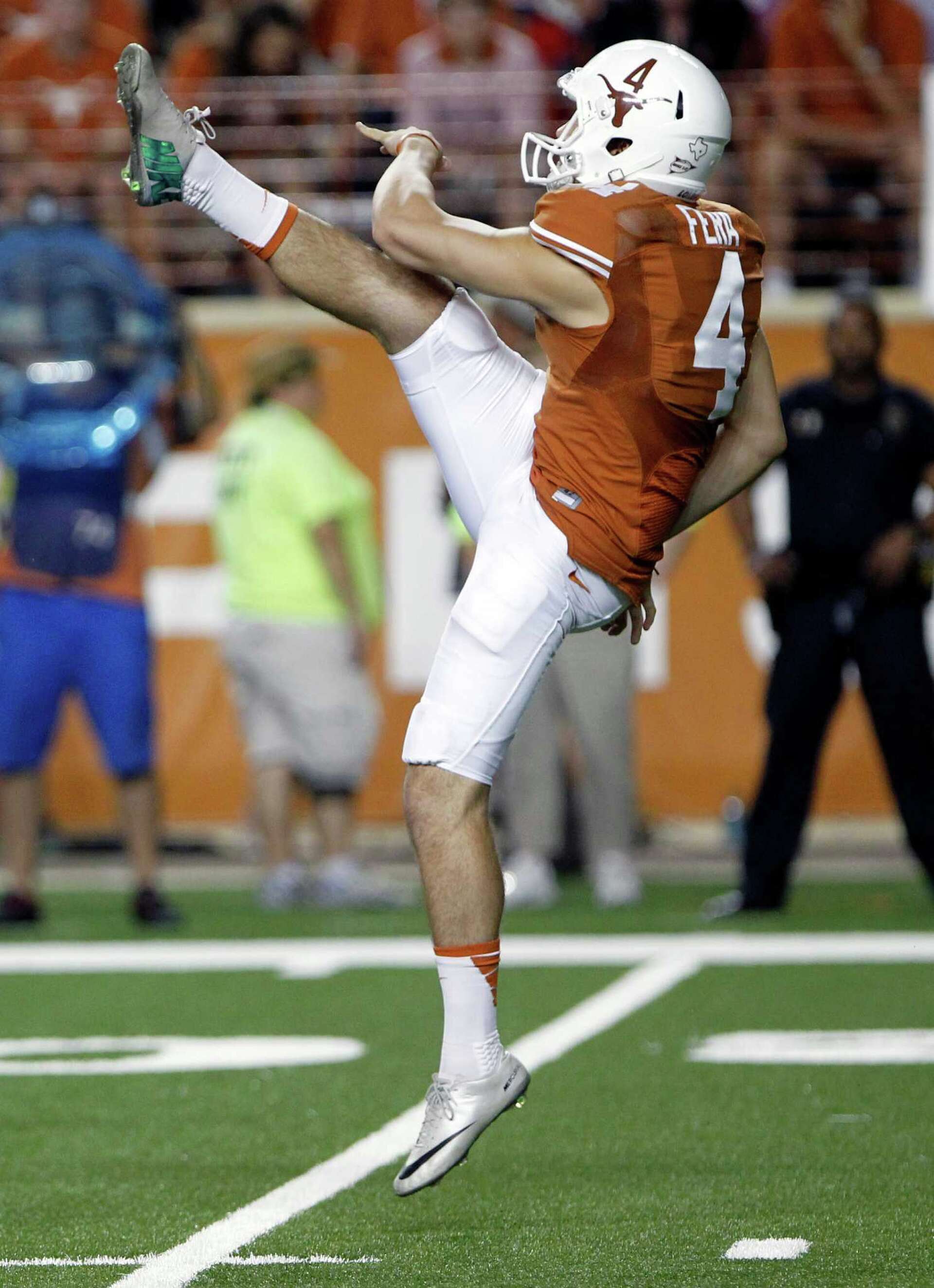 Sizing up Texas-Oklahoma football matchup