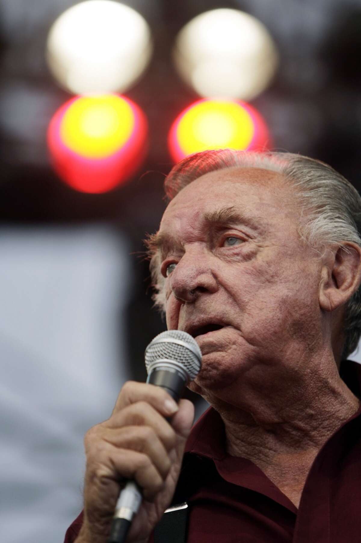 Ray Price, classic country singer, dies