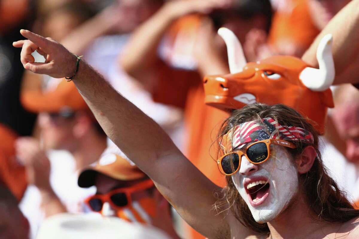 Survey shows more Texans are fans of Aggies than of Longhorns