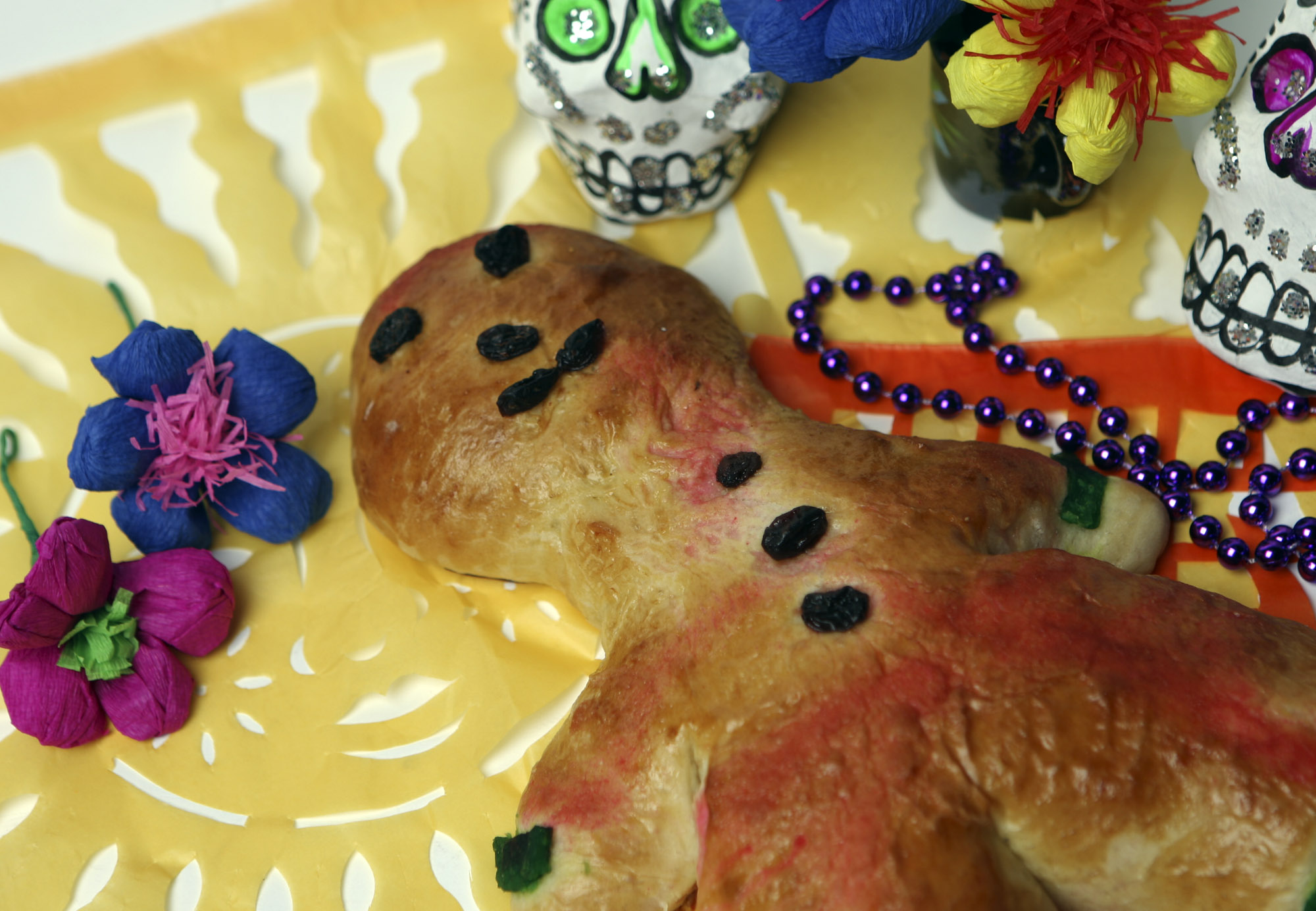 Pan de muerto: A visually appealing offering