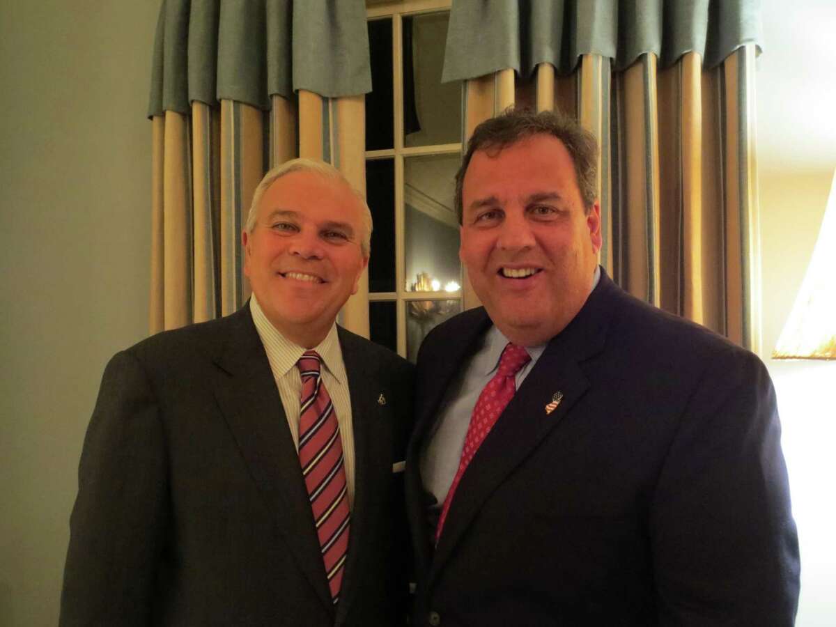 Christie backs Fedele