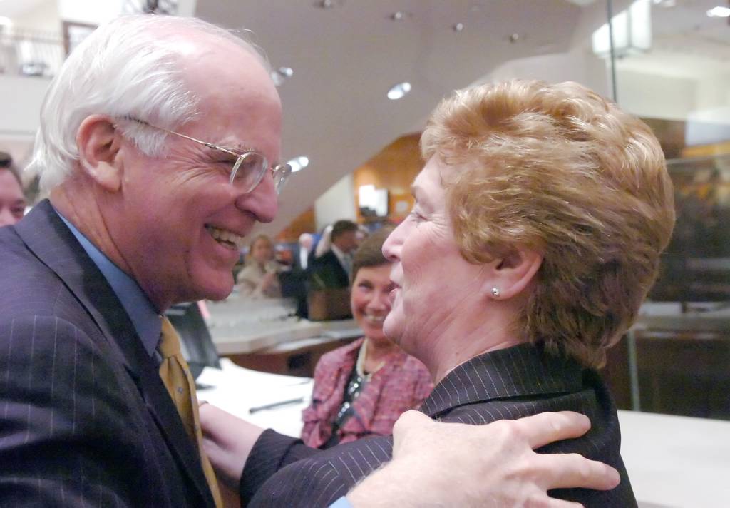 Former Rep. Shays says he wants to be governor