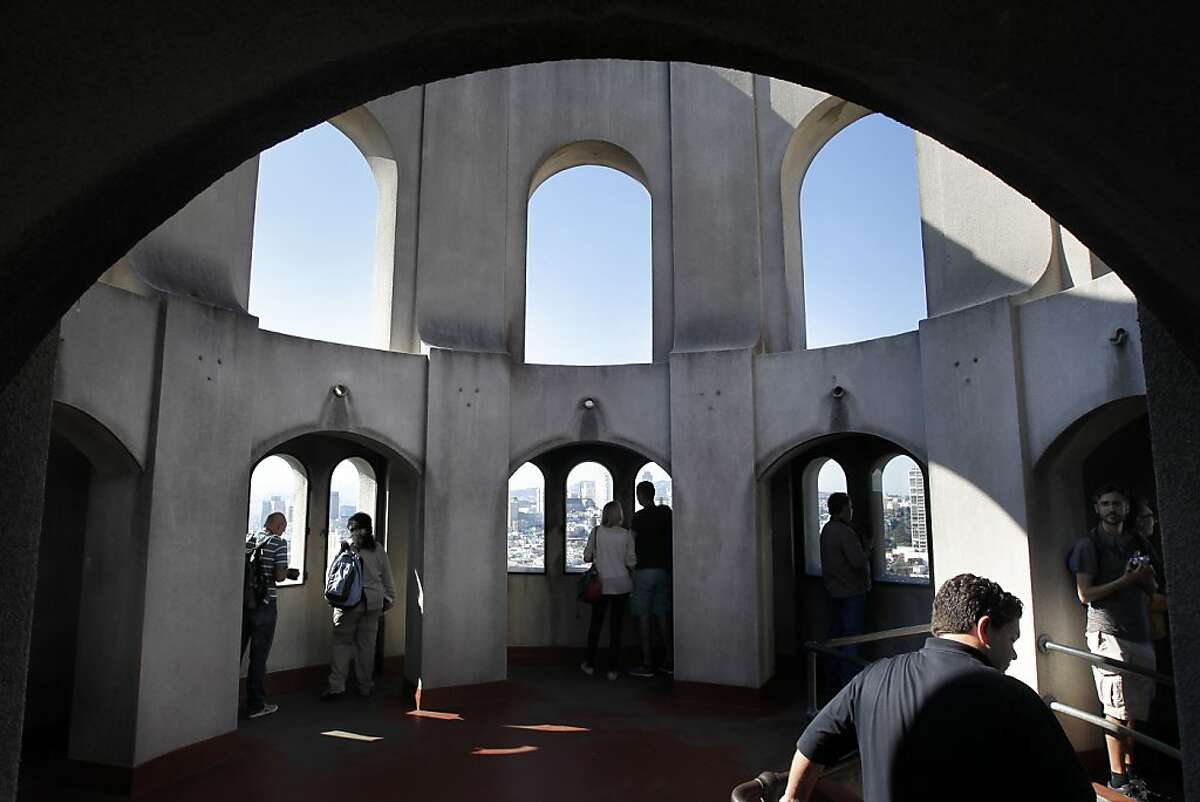 Coit Tower shuts for repairs - high time, critics say