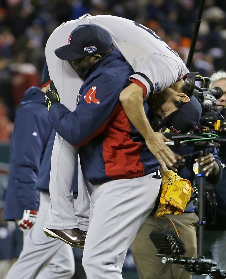 Boston handles Detroit to snare lead in series