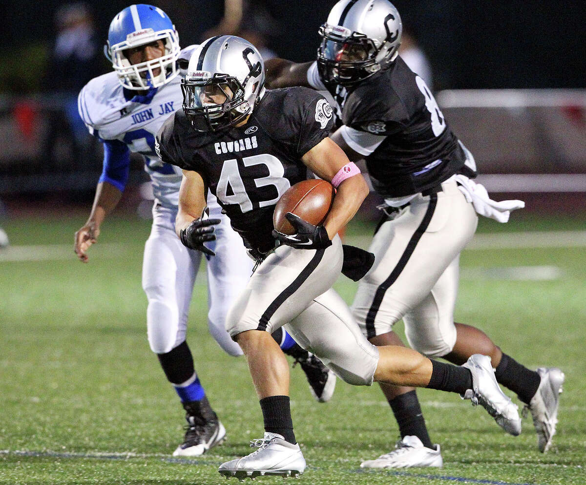 Valle carries Clark past Jay