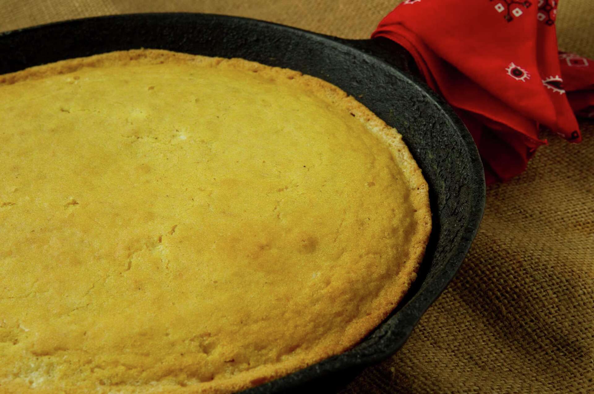 Recipe: Marie Callender's Famous Golden Corn Bread