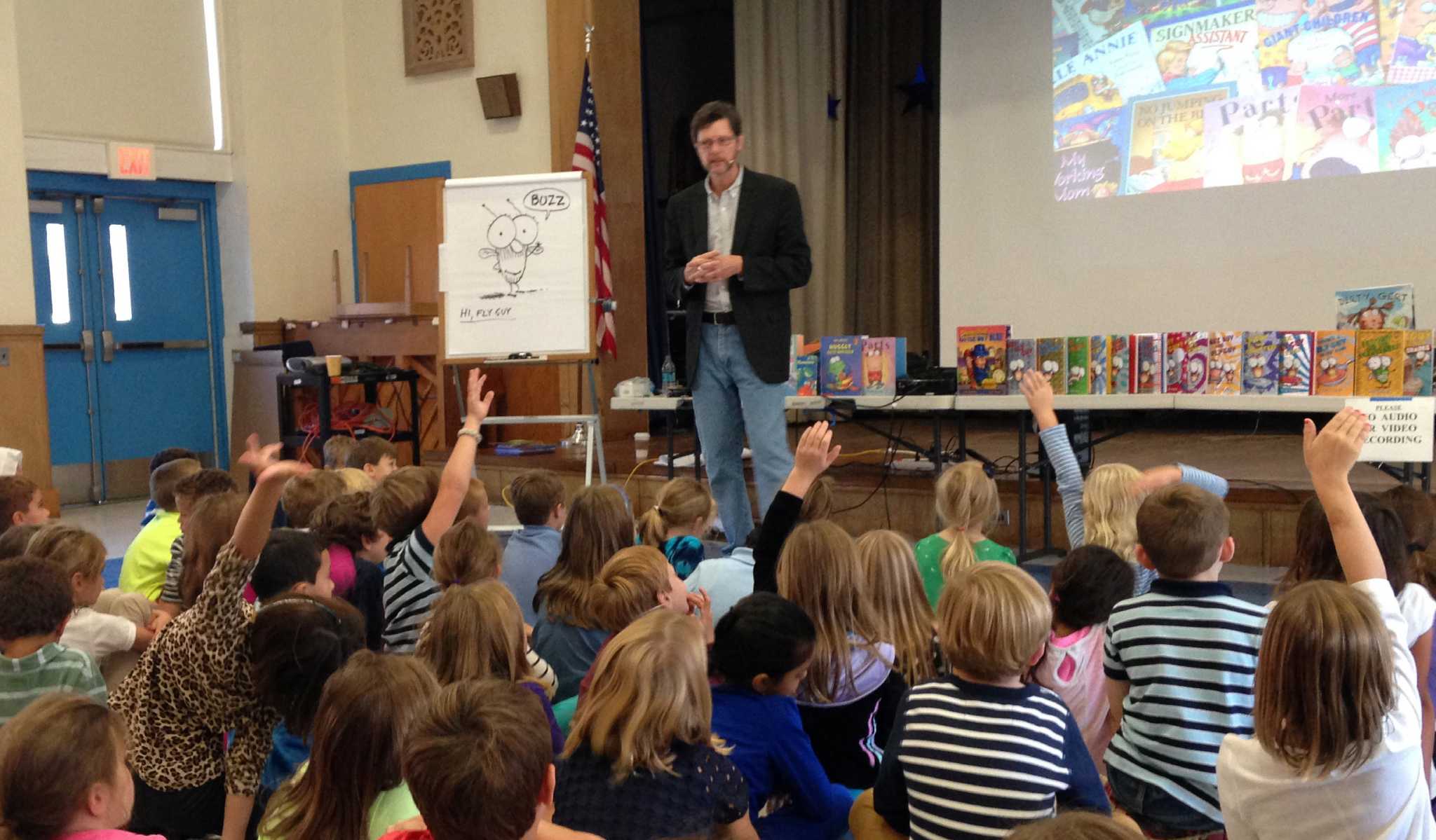 'Fly Guy' author greets his fans