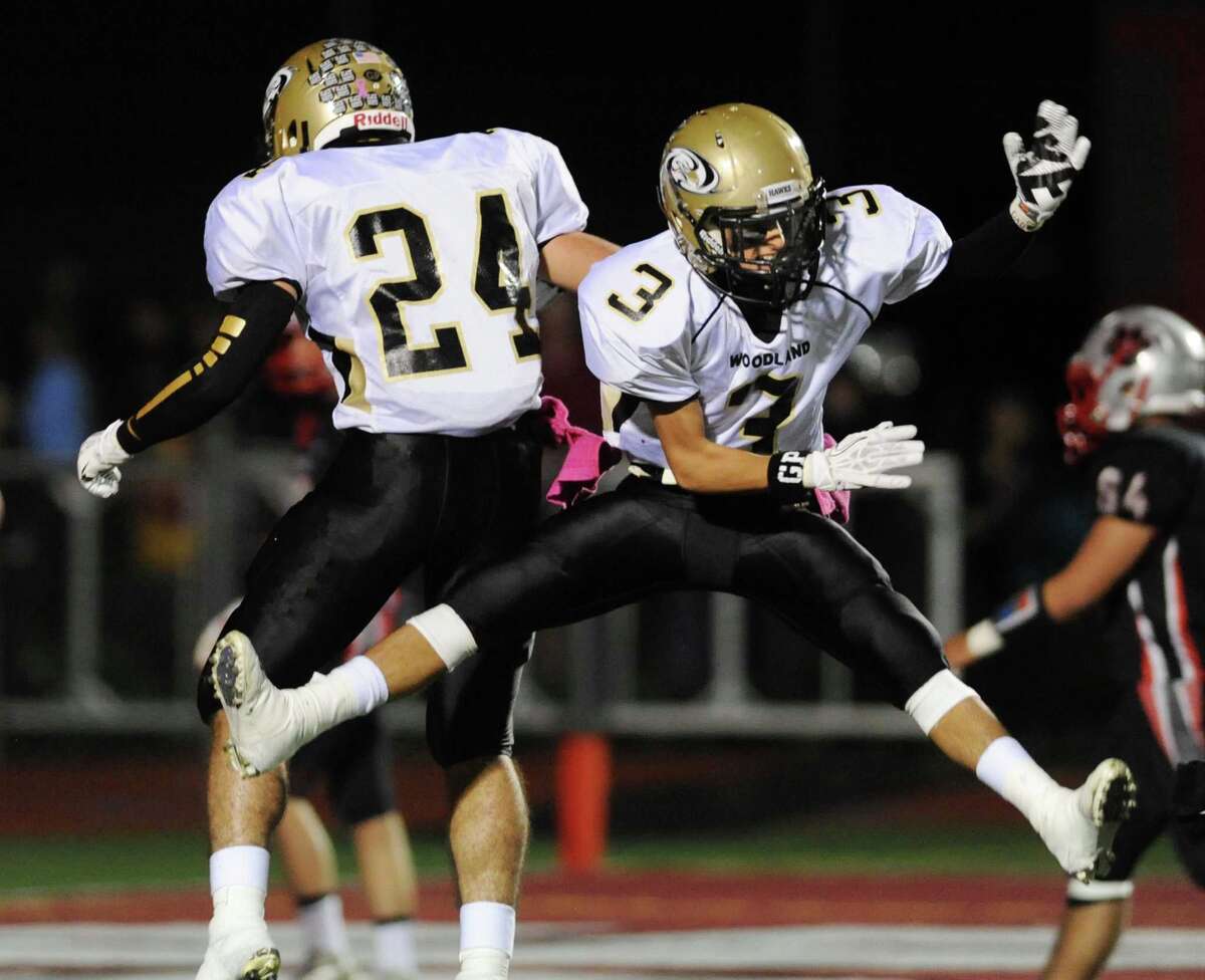 Woodland hammers Pomperaug