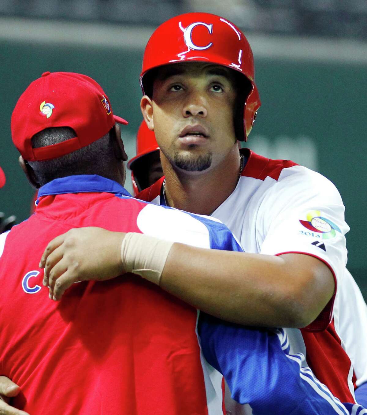 On the Astros: Team's pursuit of Abreu sign of improving times