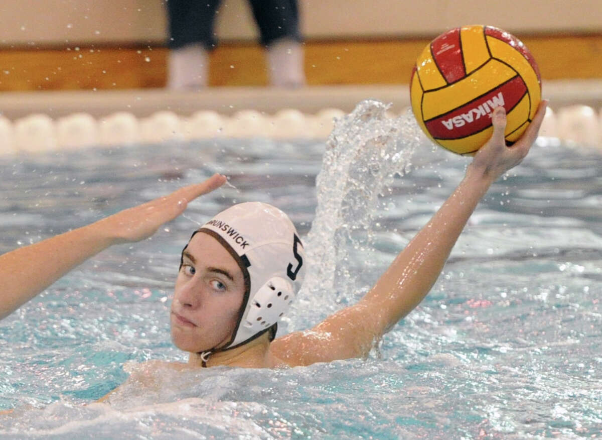 Greenwich wins Cardinal water polo tournament once again