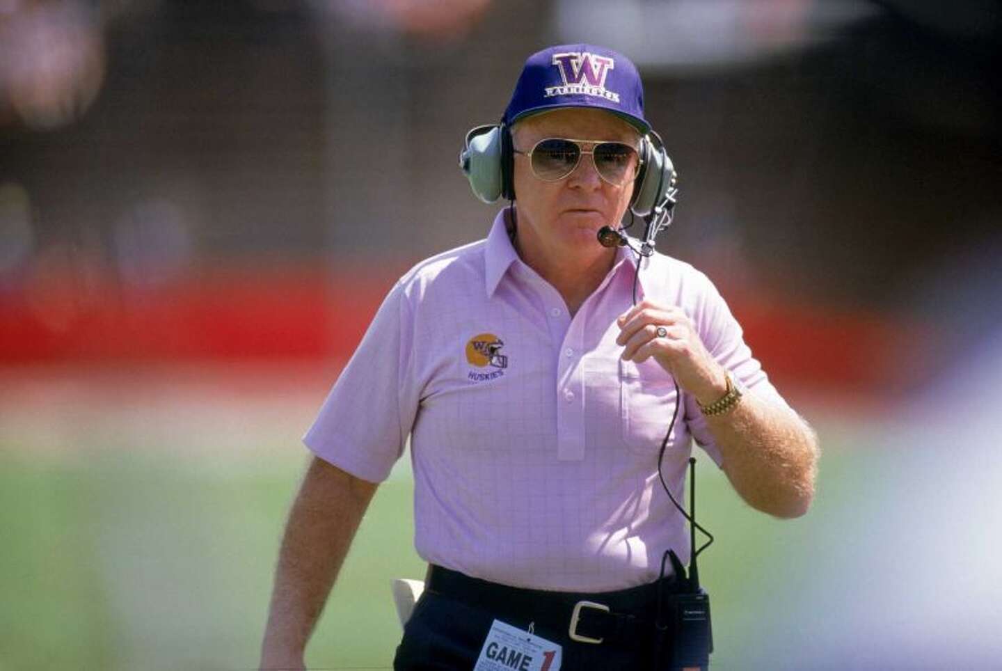 Husky Stadium statue to honor 'The Dawgfather'