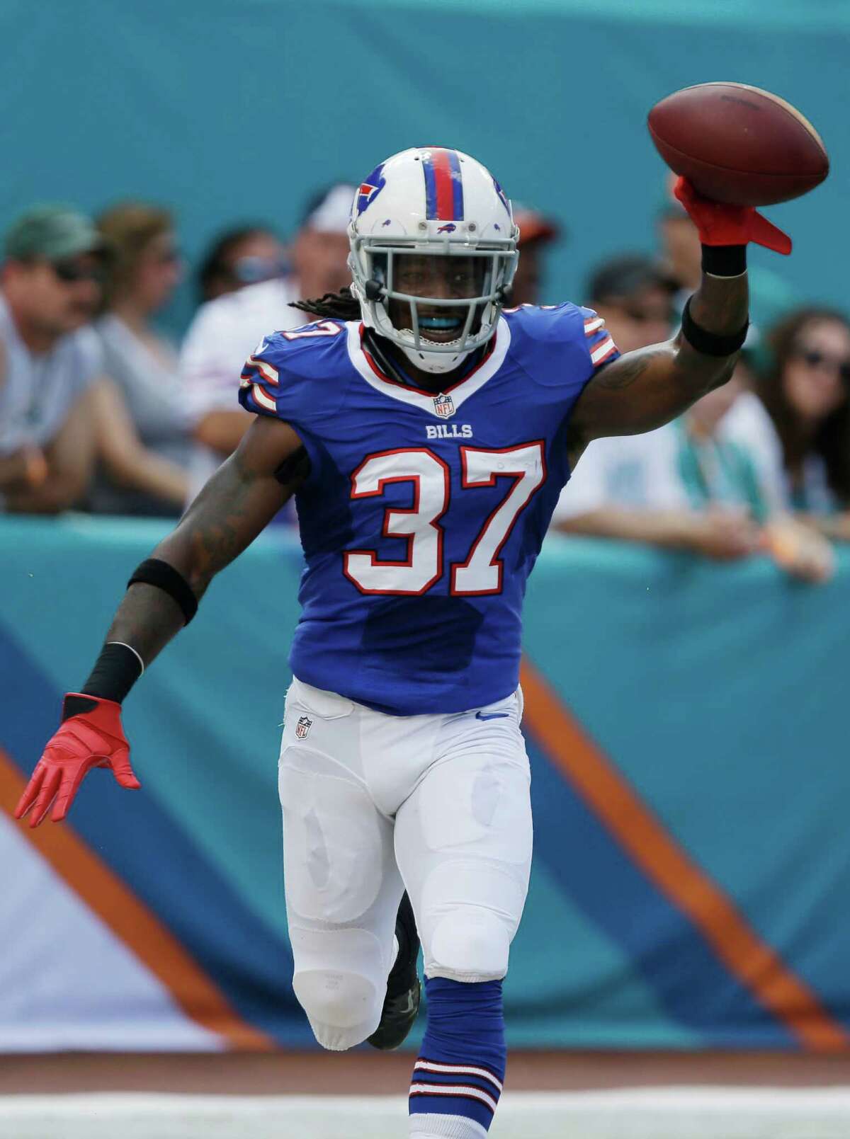 Williams' sack brings Bills back