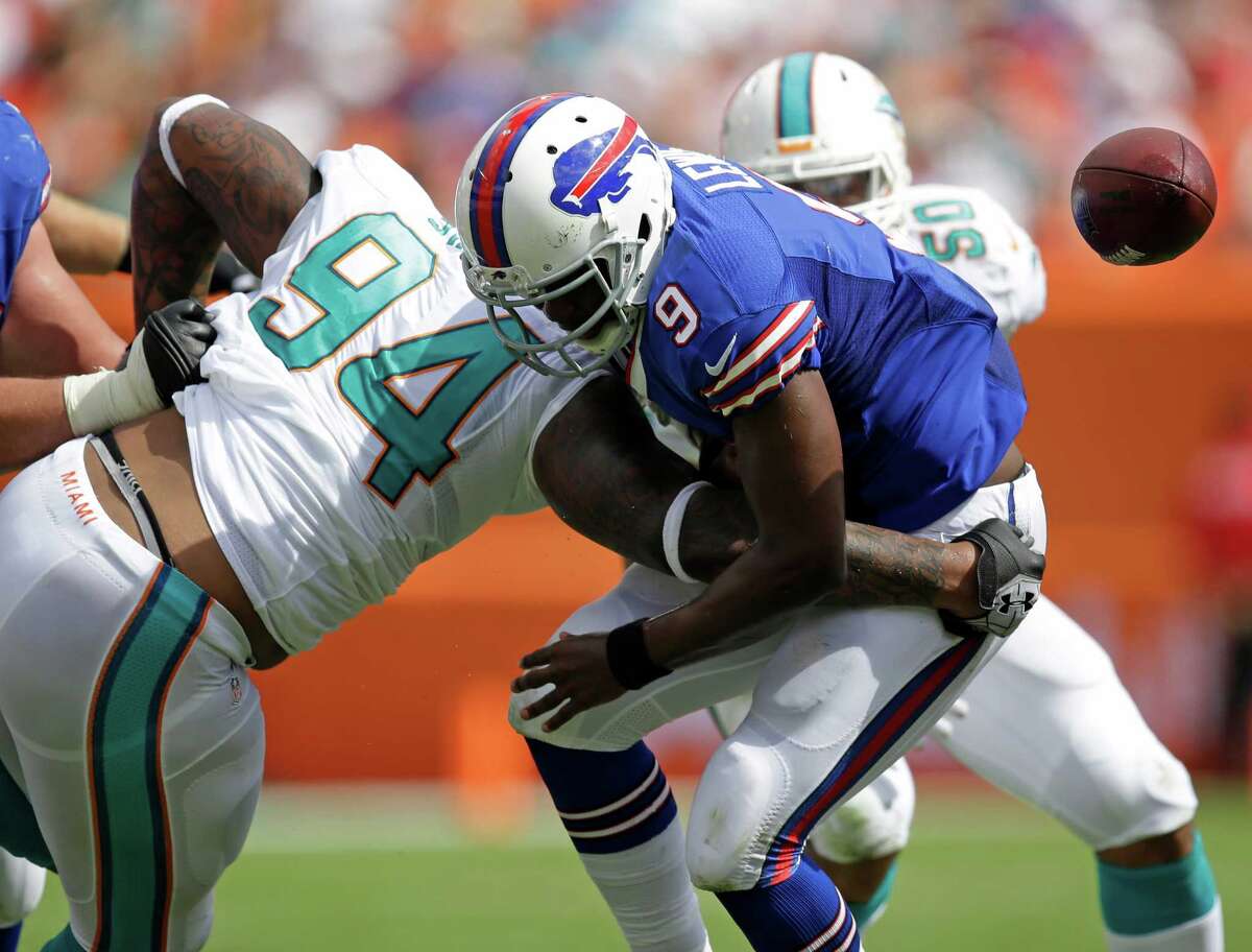 Williams' sack brings Bills back