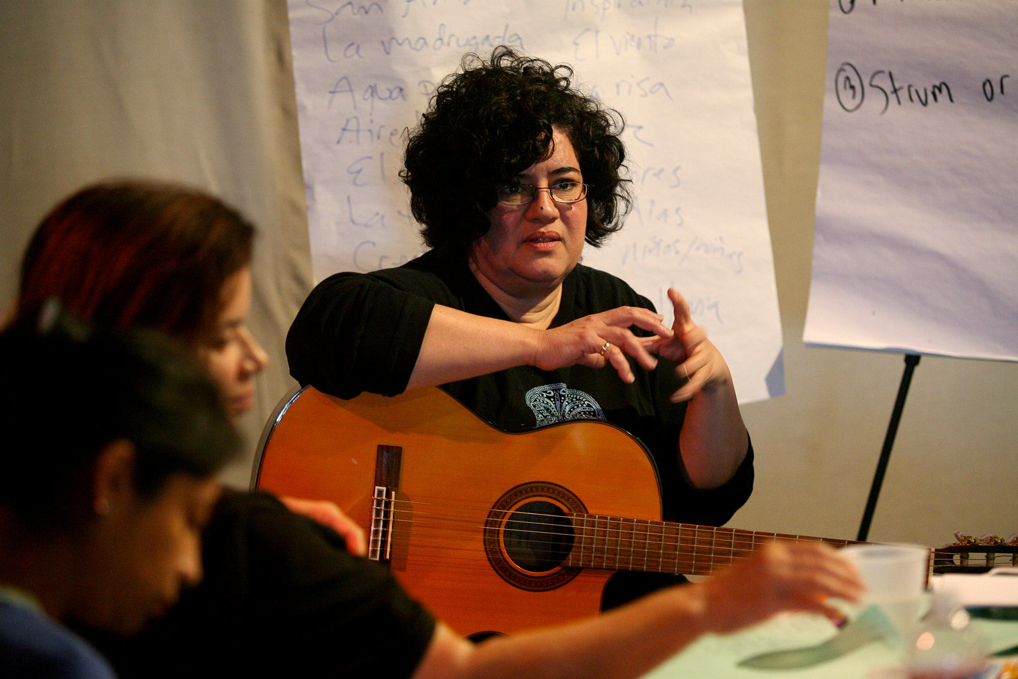 Singer-songwriter Lourdes Perez makes most of S.A. stop