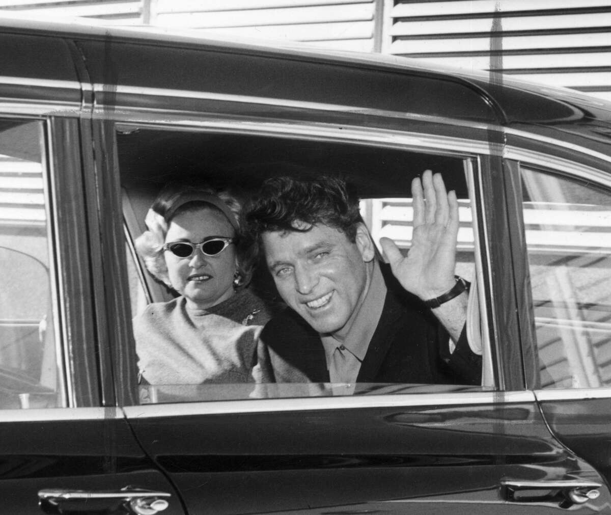 Pieces of Houston history to be auctioned at Mesinger sale