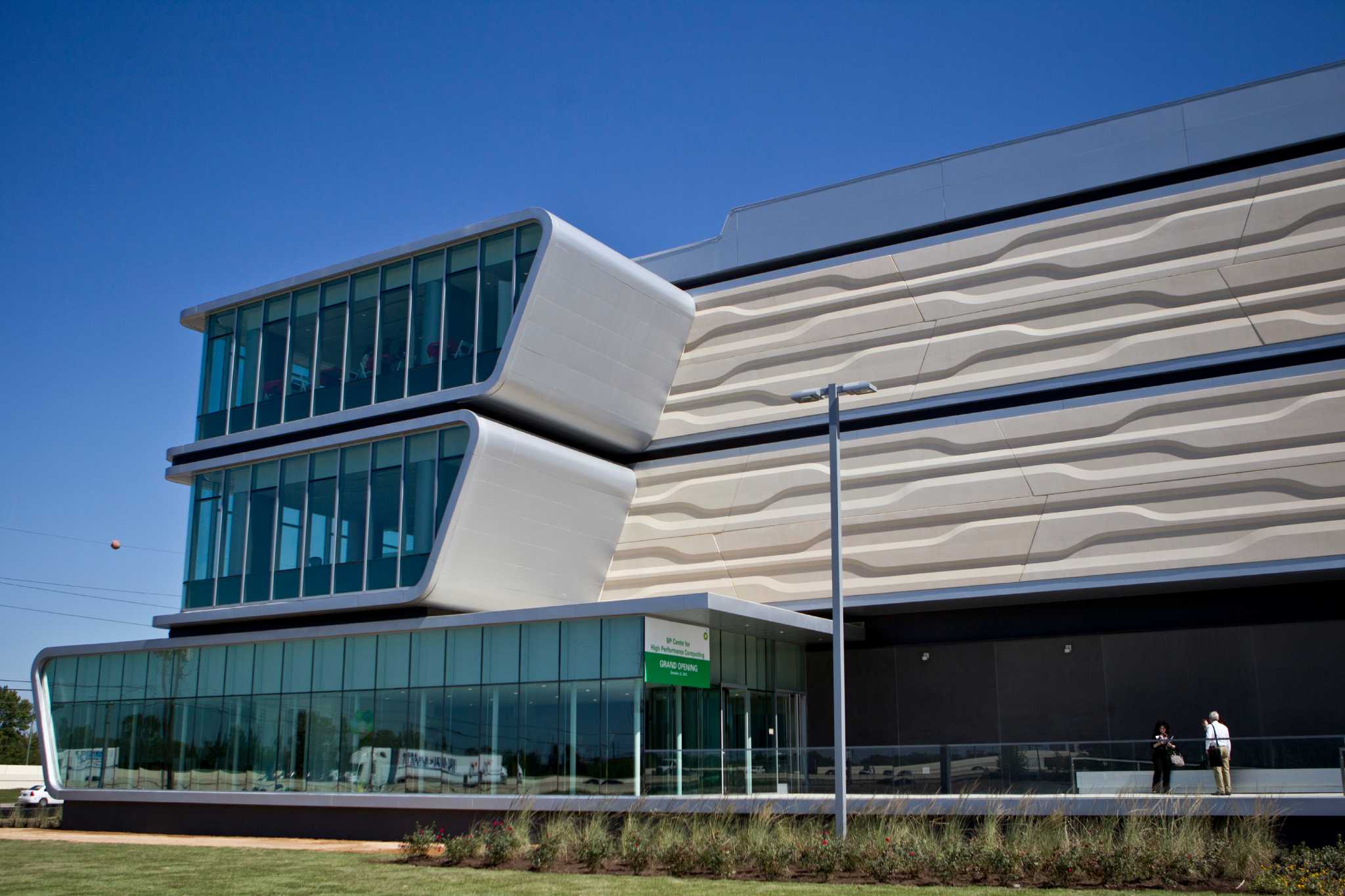 BP pares U.S. jobs as it forms new unit for shale business