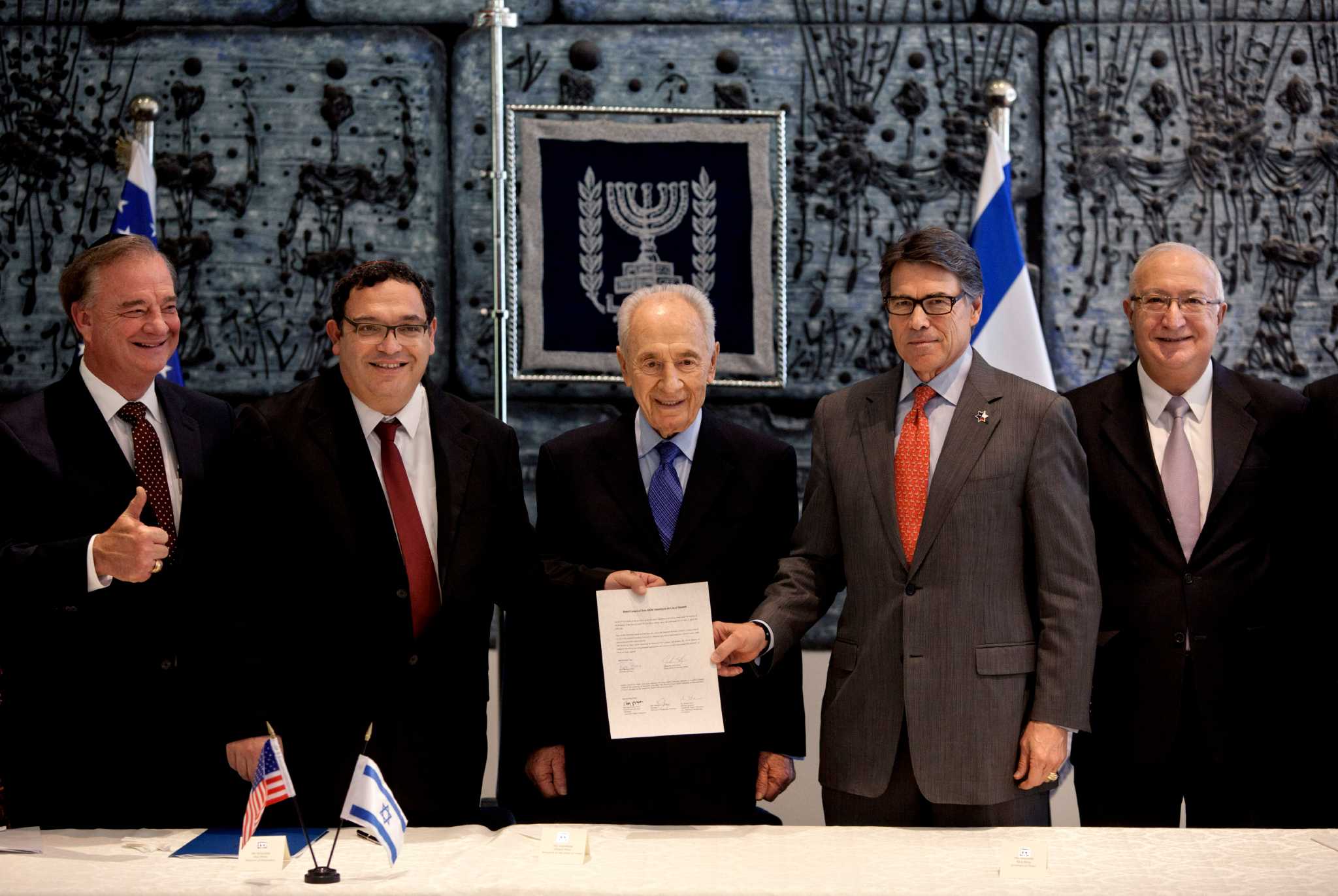 A&M scales back plans for facility in Israel