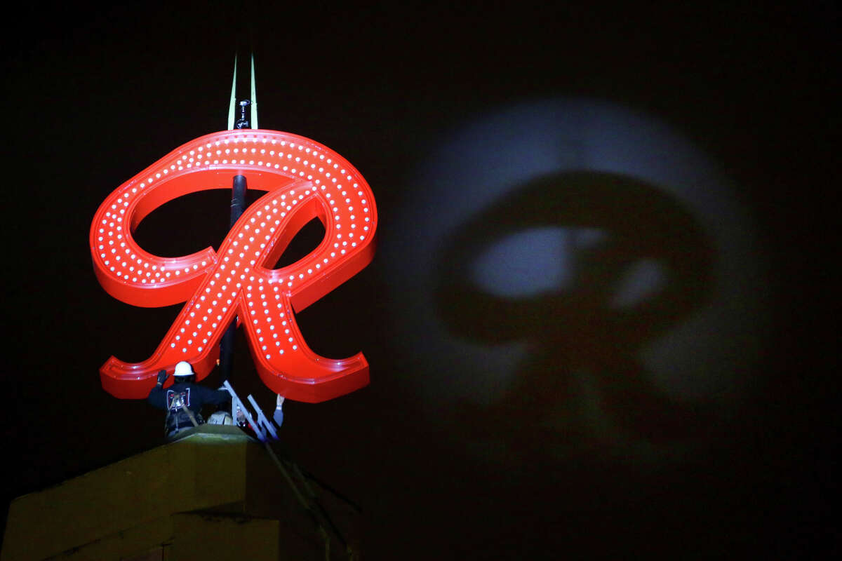 A look back at the best old Rainier Beer ads