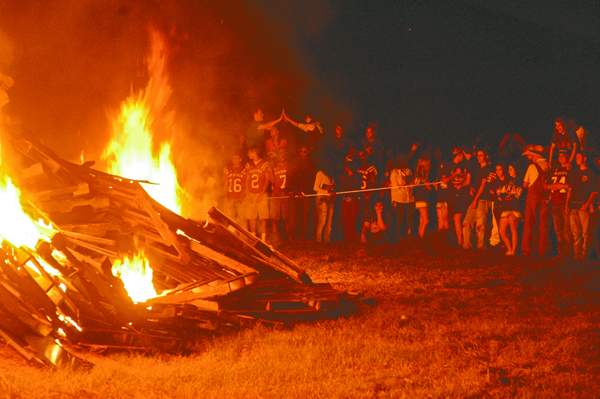Senior Bonfire and Parade Mark Start of Jasper's Homecoming Festivities