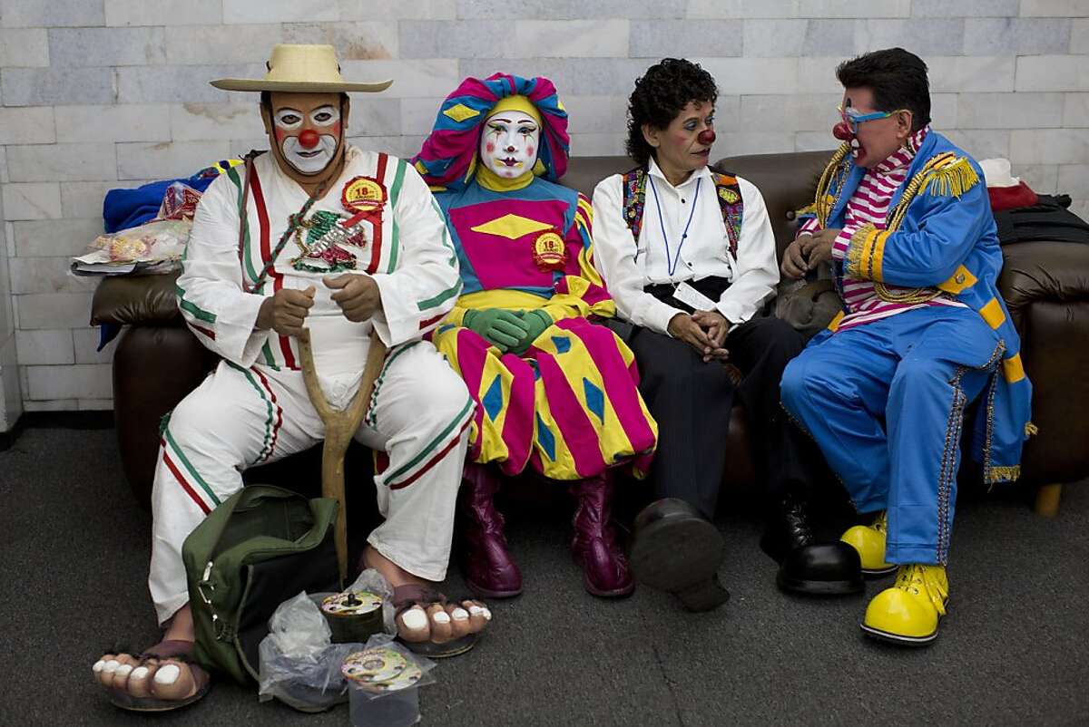 Clowns gather in Mexico to hone skills