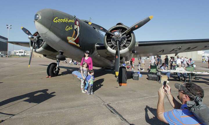 Wings Over Houston gets spirits soaring