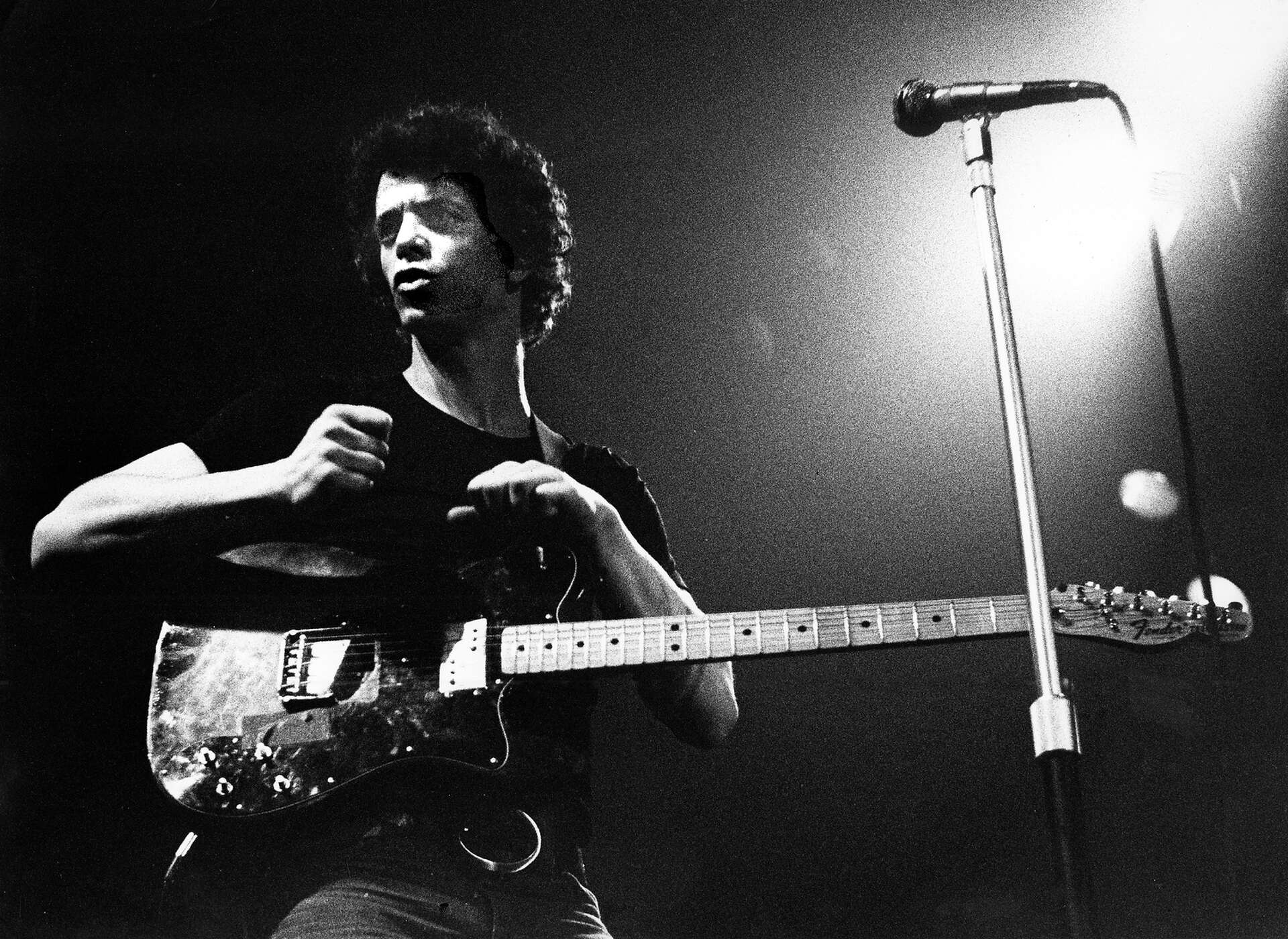 Magazine: Music legend Lou Reed dead at 71