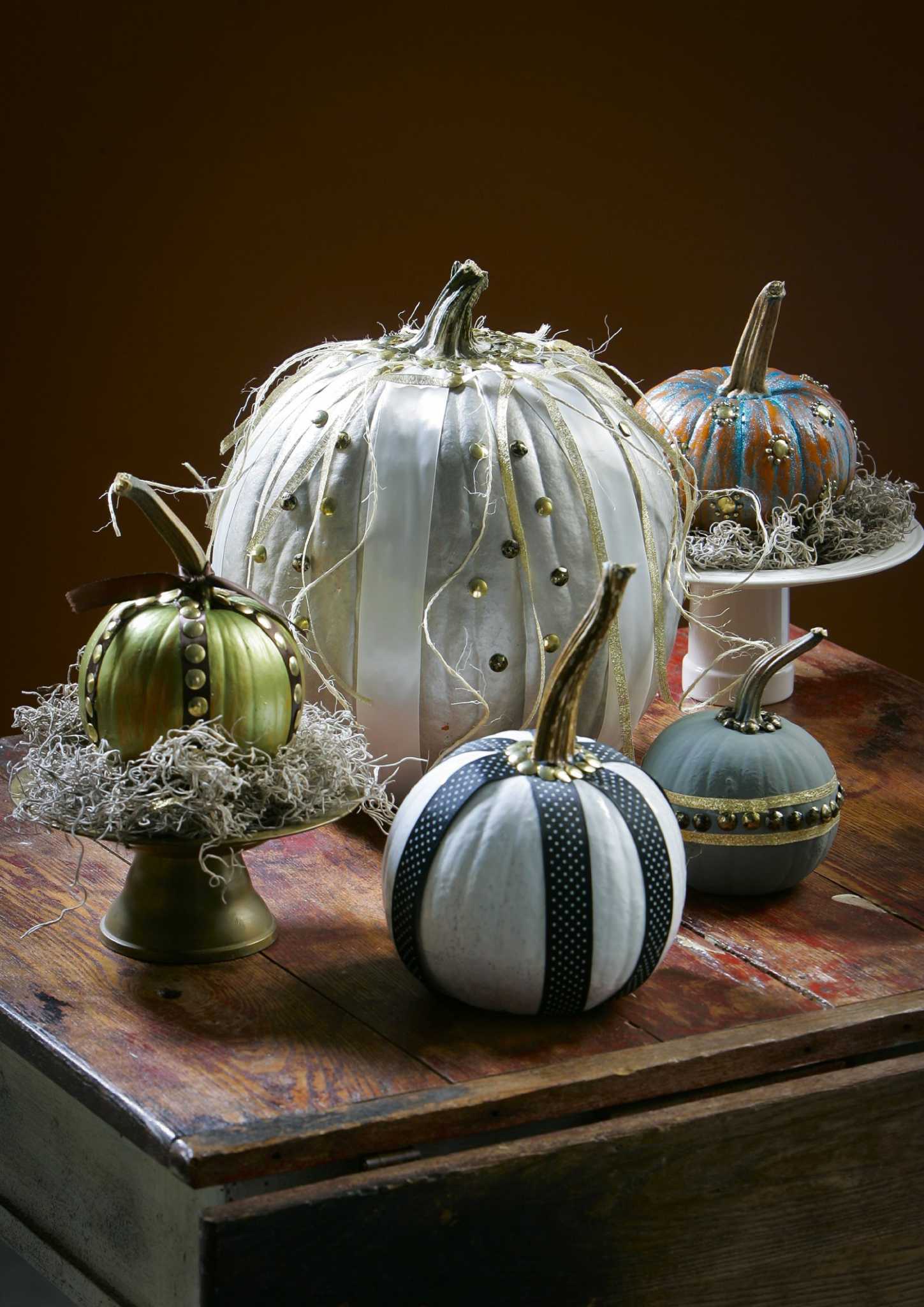 Glam up Halloween pumpkins