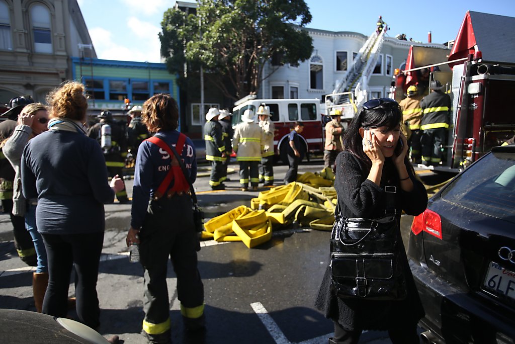 Big blaze contained in S.F. Mission buildings