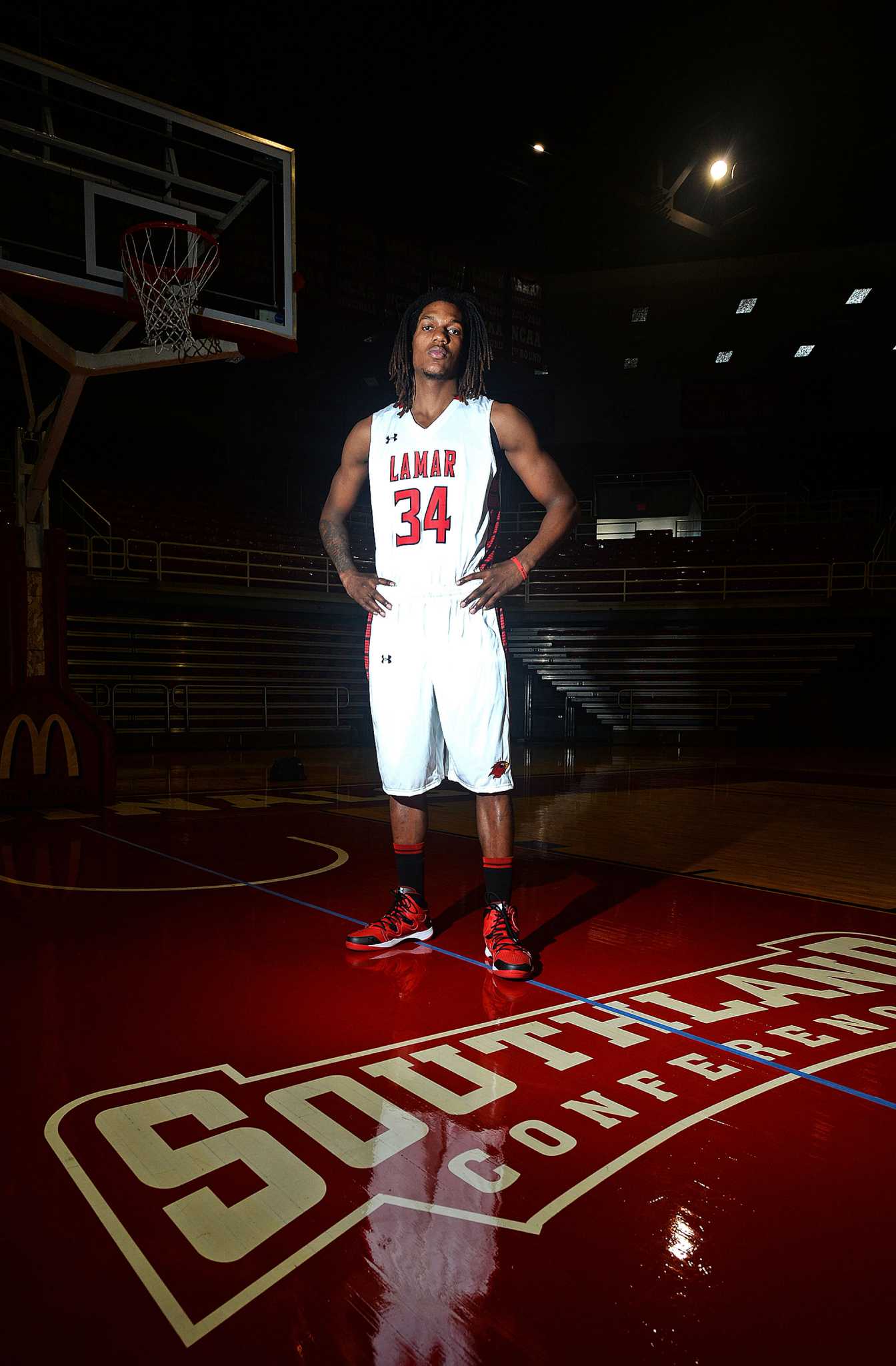 New faces lead Lamar men's basketball team