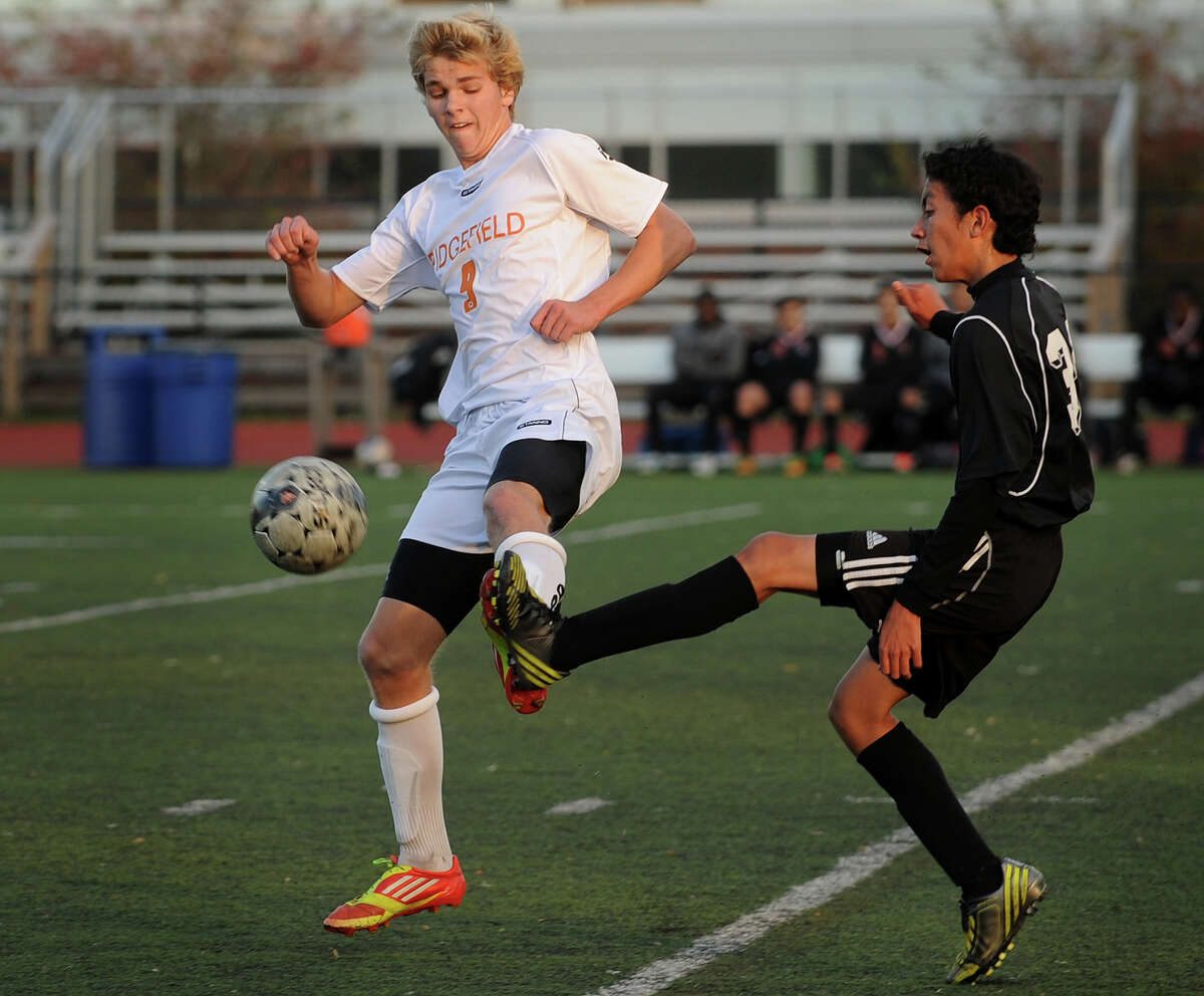 Ridgefield finishes off Stamford