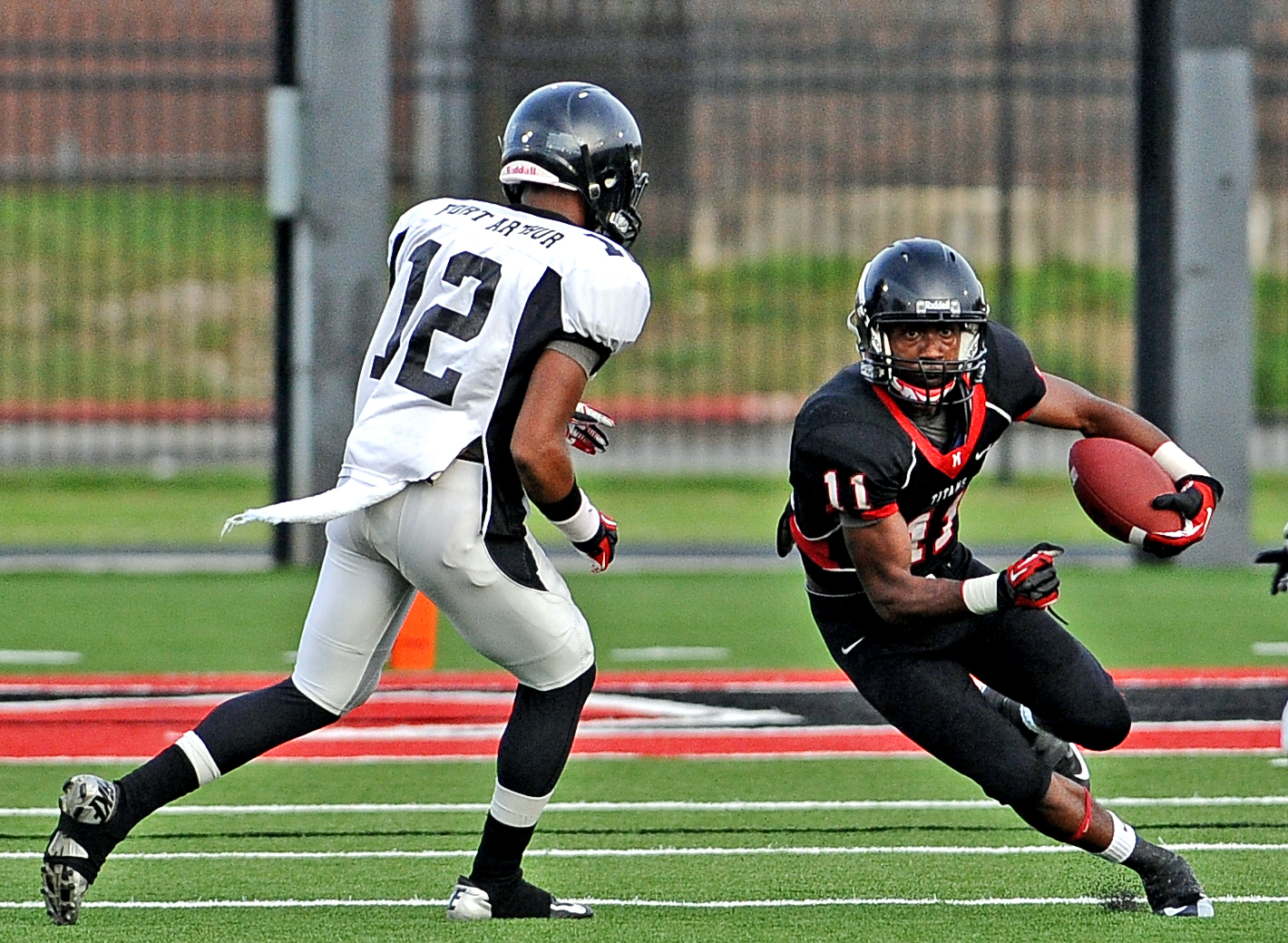 Recuperating Rucker looking to help Titans' playoff push