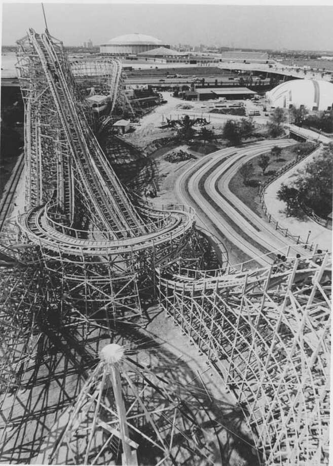 Vintage photos: Remembering Houston's Six Flags AstroWorld on National ...