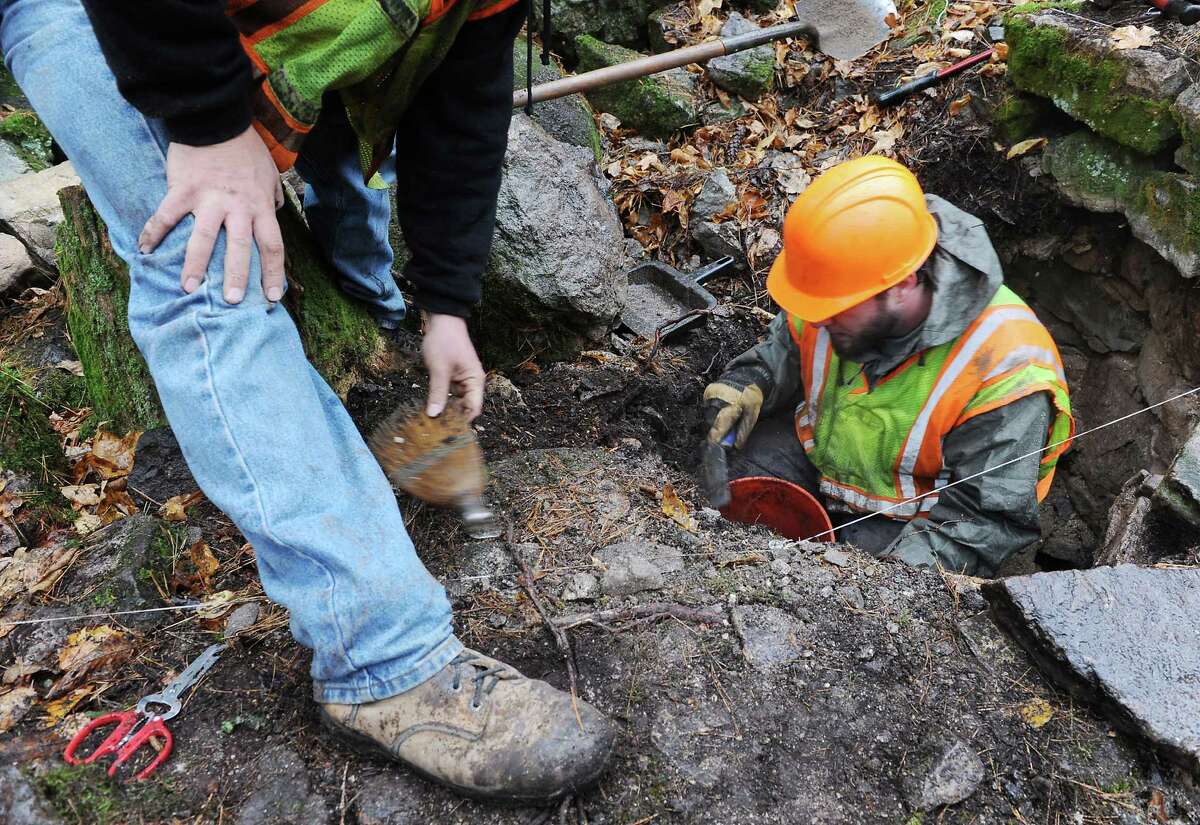 Digging 10,000 years into the past
