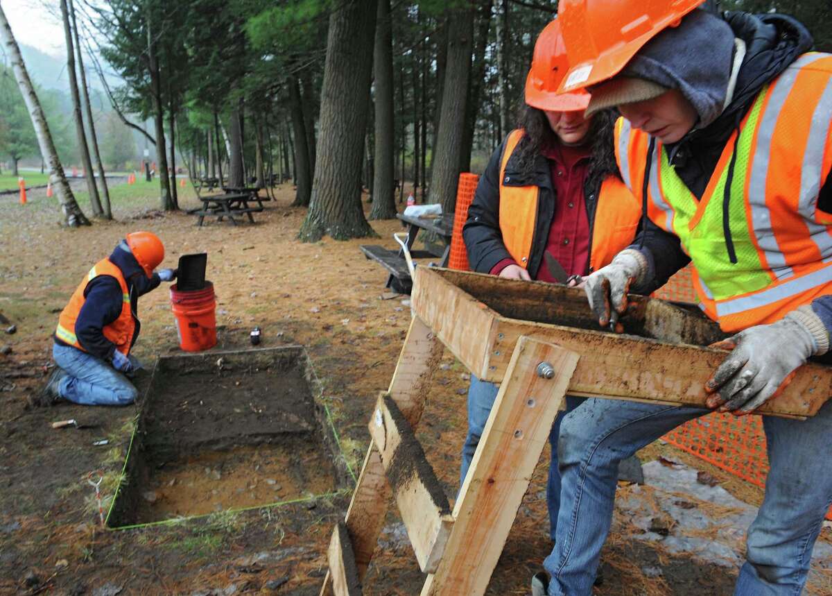 Digging 10,000 years into the past