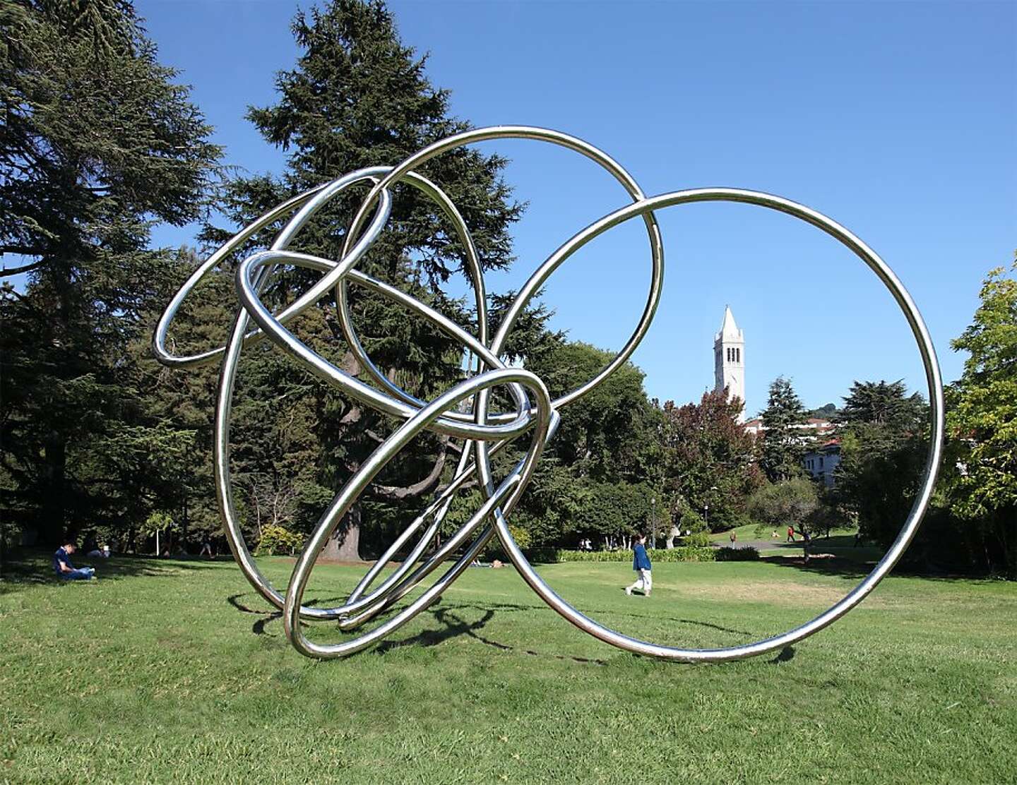 Sculptor Bruce Beasley circles back to UC Berkeley