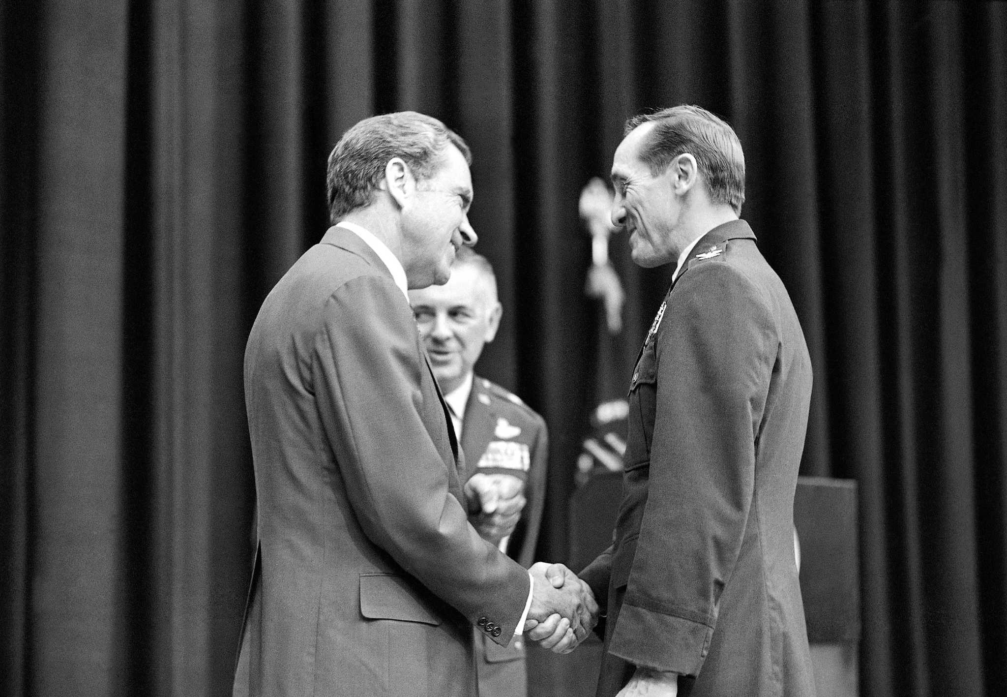 Robinson Risner, decorated fighter pilot in Korean, Vietnam wars, dies ...