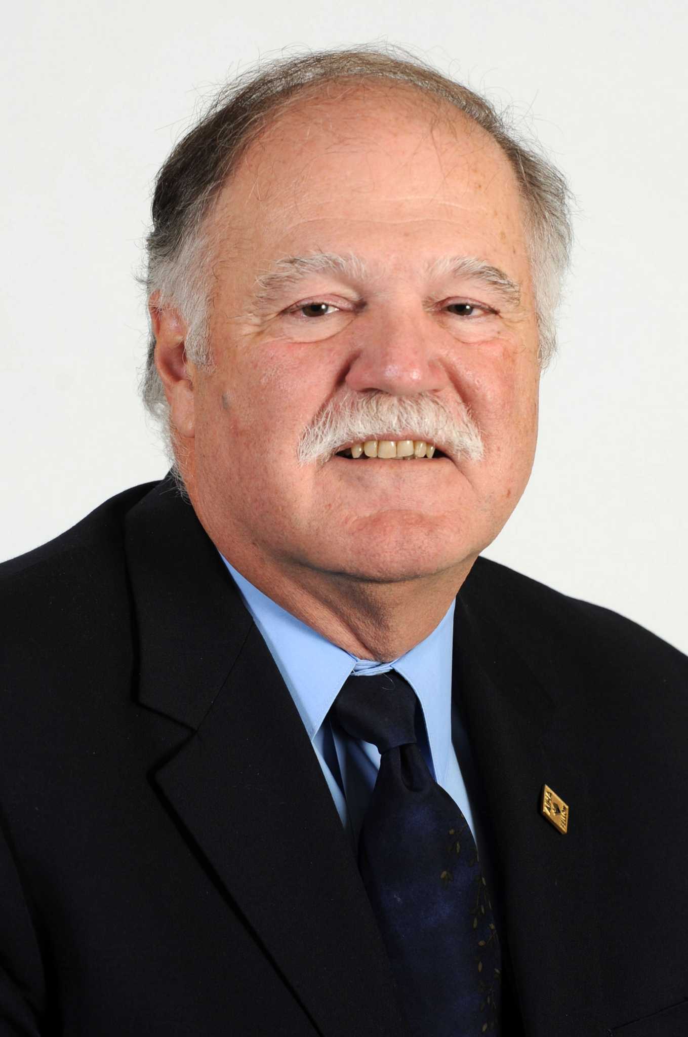 Lauretti seeks record 12th term