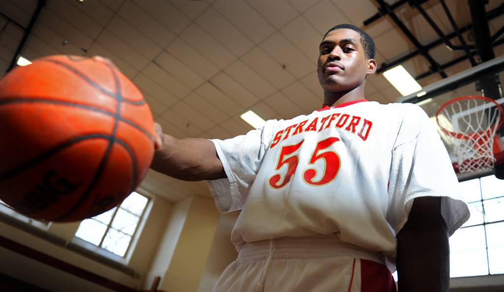 Sherrod takes center stage for unbeaten Stratford