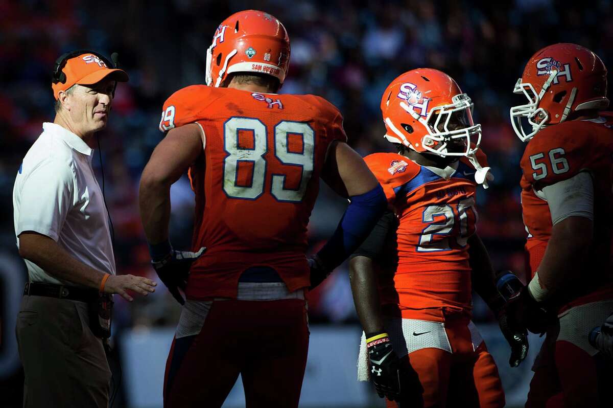 Sam Houston State outlasts SFA in shootout to win 56-49