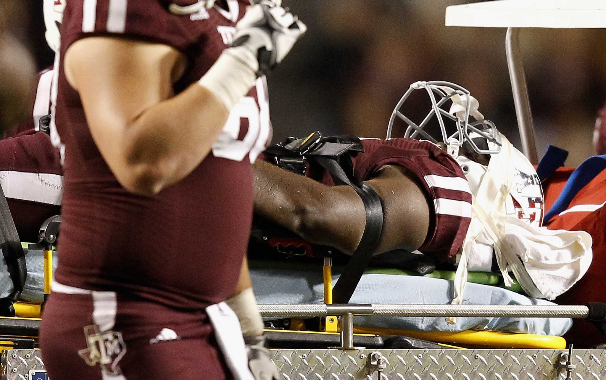 Manziel, Evans help Aggies run by Miners