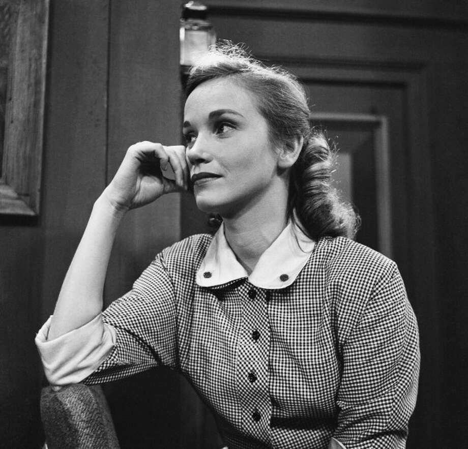 Actress Eva Marie Saint — local alum — presents at the Oscars - Times Union