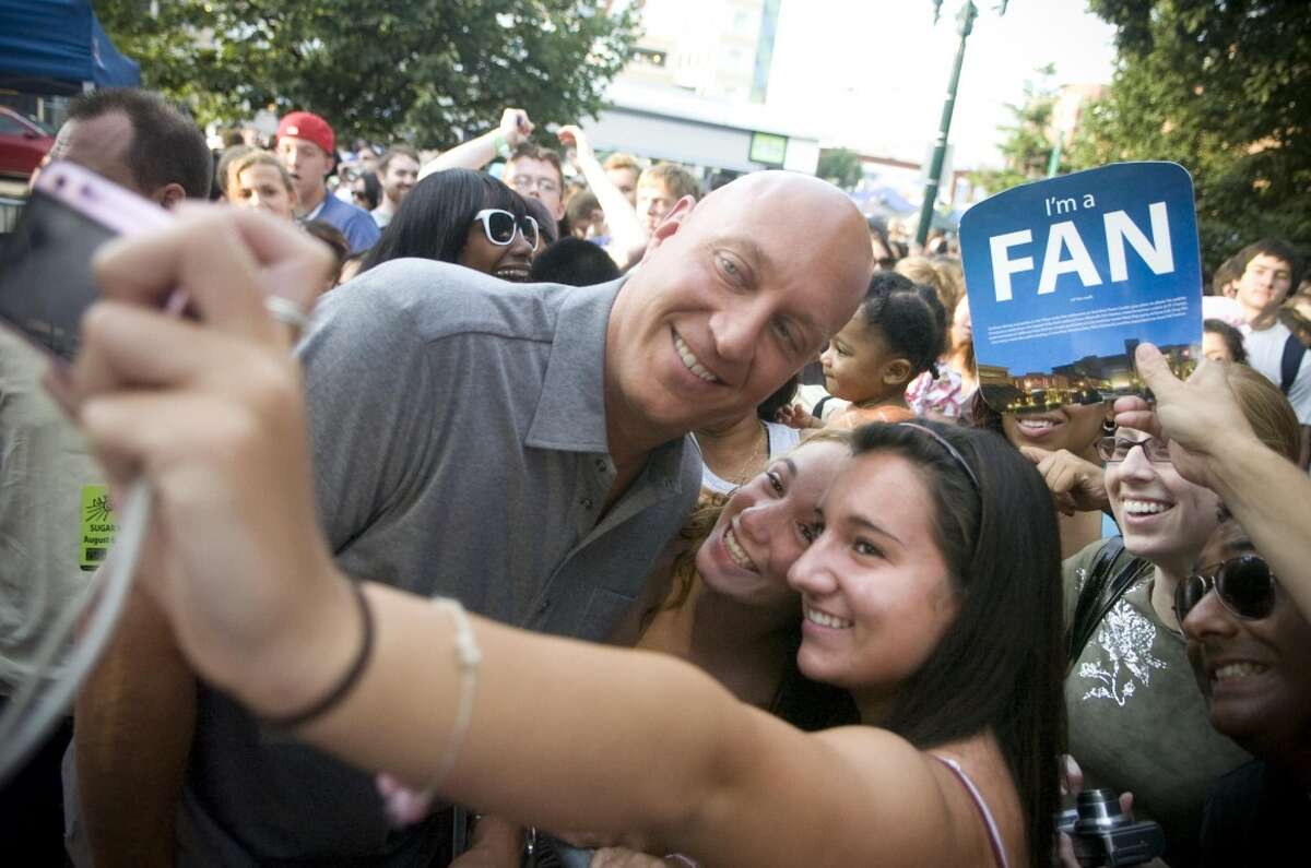 Steve Wilkos celebrates 1000th show