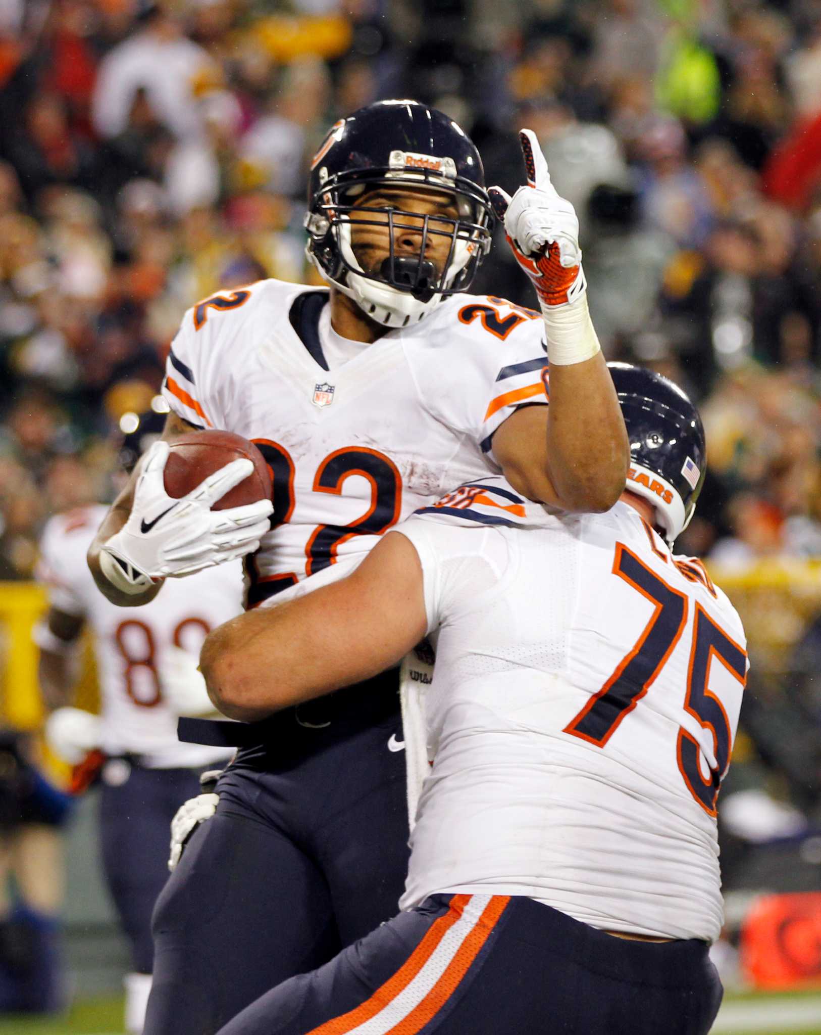 Bears win battle of backup QBs