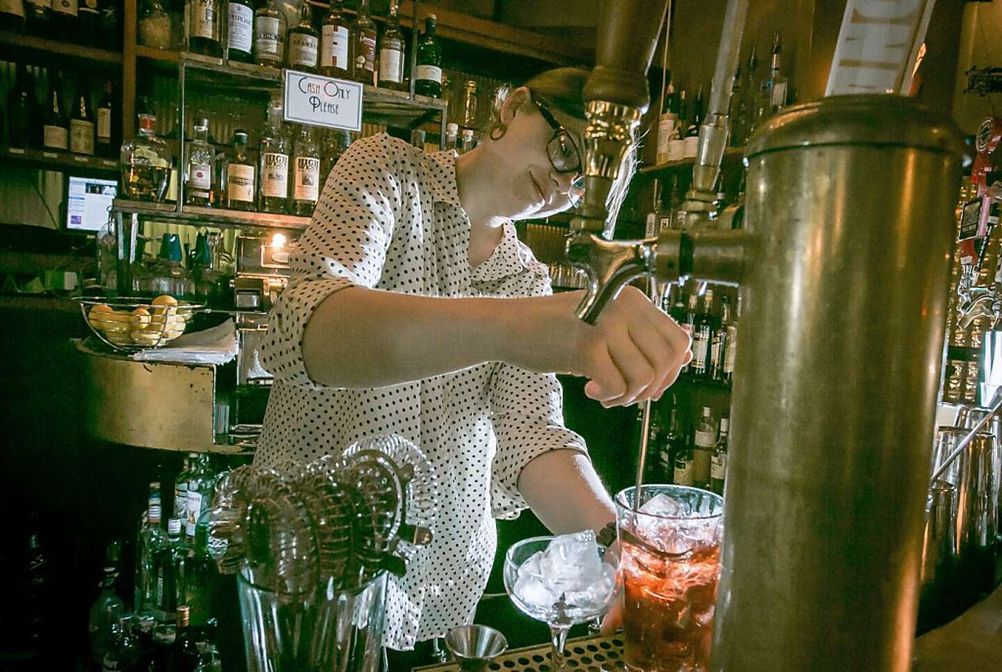 Orbit Room Cafe in S.F.: Crafty cocktails, pizza